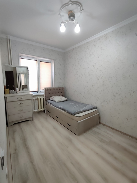 Кибрай центр продается квартира 3/1/4 балкон 2×6 77 серия