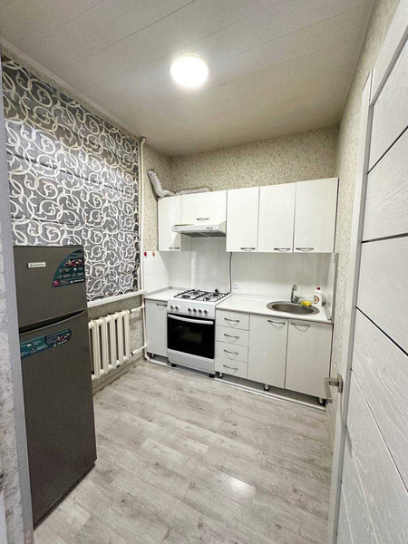 Продается уютная квартира 1/3/4 : памятник Гагарина