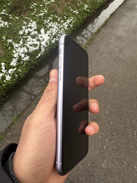 Iphone 11 purple