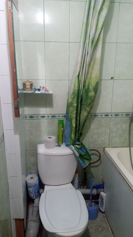 Авиагародокда 1 хонали уй сотилади