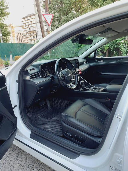 Kia k5 sotiladi 2023 yil