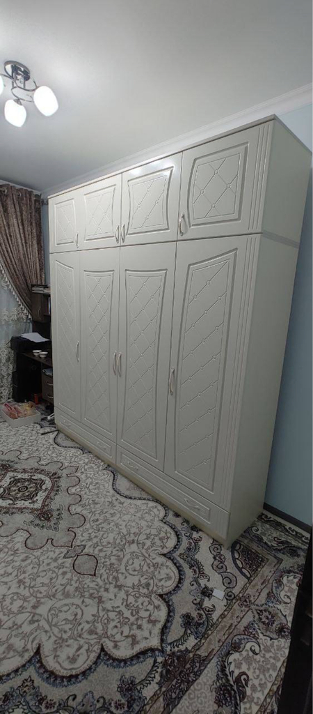 Shkafla sehdan harxil razmerda