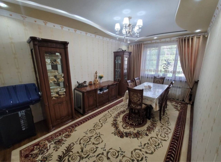 Продаётся 3х комнатная квартира. Чиланзар. 11-квартал.