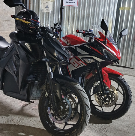 Продам электро мотоцикл kawasaki z1000