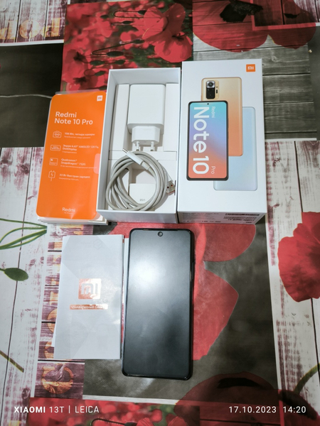 Продам телефон Redmi Note 10 Pro.