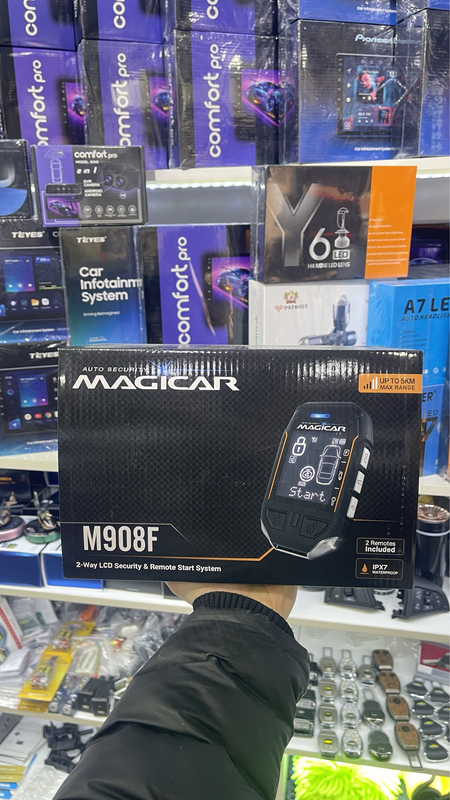 Magicar  M908F Pult