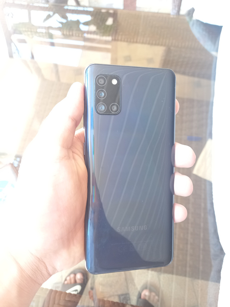 Samsung A 31 ideal korinishda (Самчунг А 31 в идеальном состоянии)