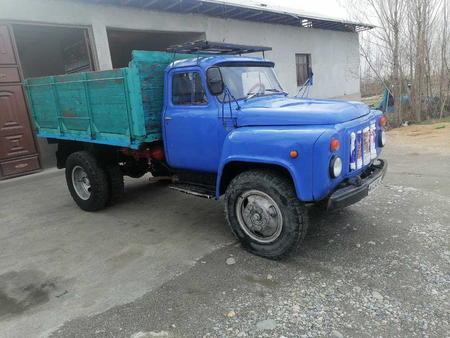 Gaz 52 sotiladi holati a'lo