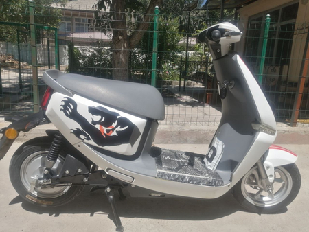 Elektro yadea c-line