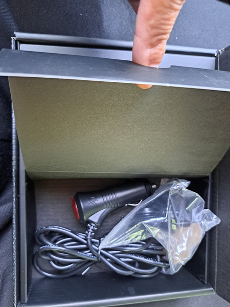 Продам Neoline 7700 s black edition новый не ползовалис открили для