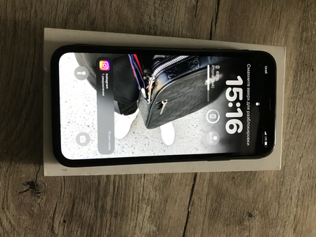 Iphone xr 64 gb ios 18