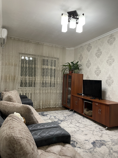 Продается квартира 2 комнатная 5 этаж евро ремонт Чиланзар 19 базарчик