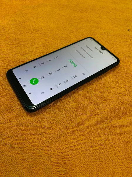 Redmi 7 sotiladi