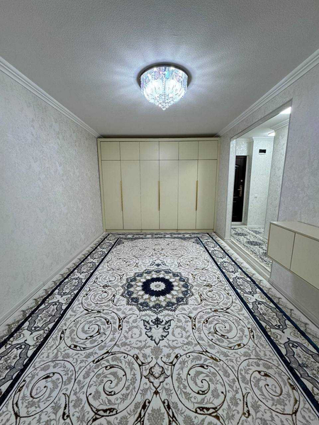 1х комнатная квартира на 1 этаже 30кв/м, в Самарканде