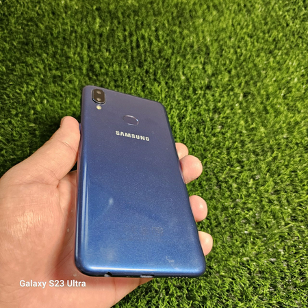 Samsung A10s sotiladi
