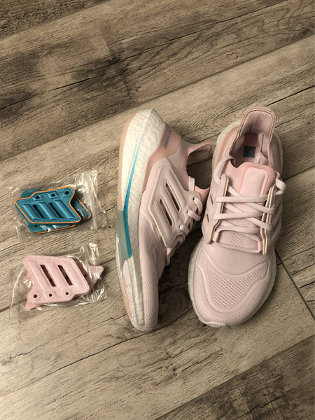 Adidas женские кроссовки