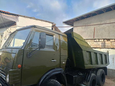KAMAZ 5511 sotiladi
