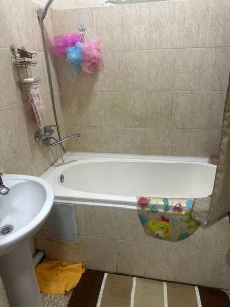 Продается 3 х комнатная квартира, Район Янги Хаёт, 3 а, от Шошу