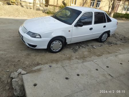 Nexia sotiladi 1.5