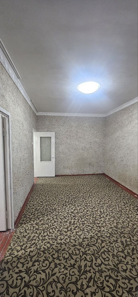 ≈МЕТРО Чиланзар 16, РАЗДЕЛКА, 2/4/4 продаётся квартира