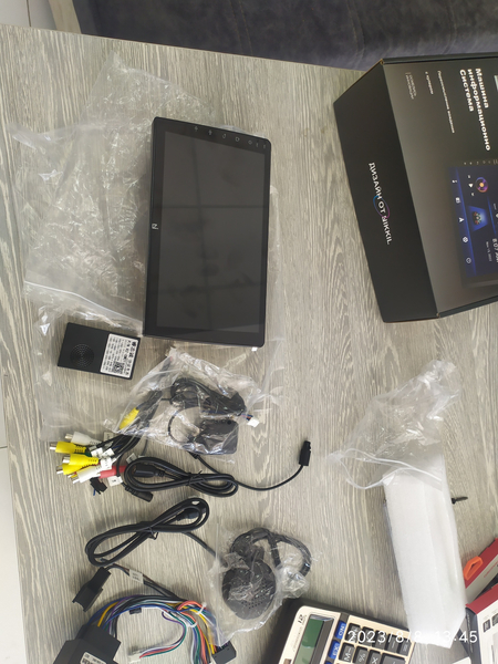 2/32 Android tesla manitor 9dyum n3 ,spark kobalt damas
