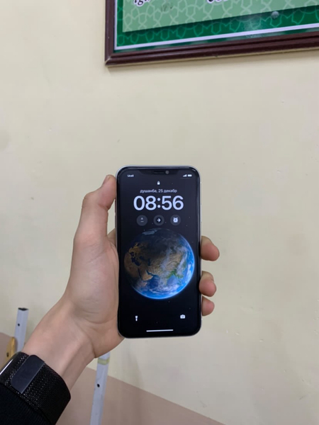 Iphone xr  srochna