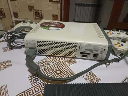 Приставка Xbox 360