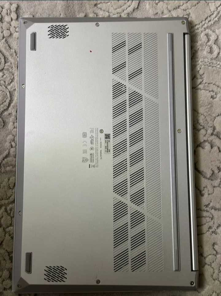 Asus M3500Q ноутбук