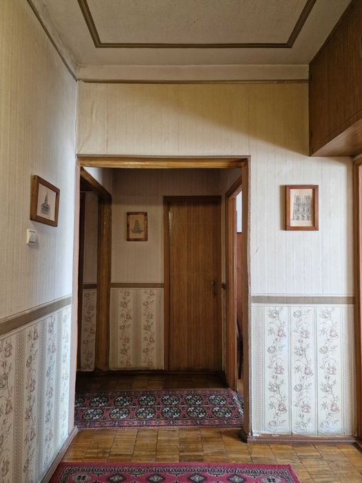 Срочно продается 3ком кв на Карасу-2 за 70000уе