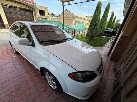 Lacetti Gentra2022