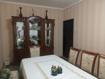Срочно сдаю Юнусабад-12 Учбакалок 3/1/5 450$ депозит 100$