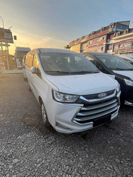 JAC M4 sotuvda bor