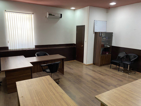 Аренда  Офиса 40м2 с мебелью по улице Нукус(посольства России Макро)