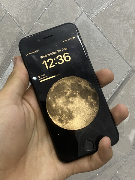 Iphone se 2nd.