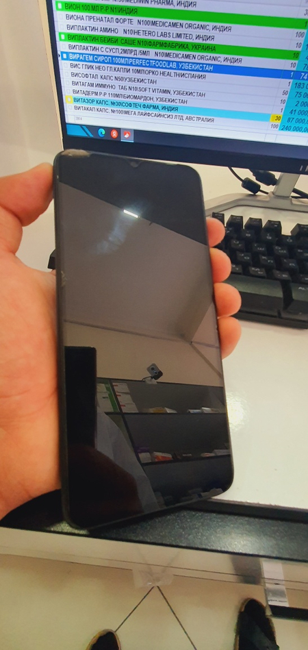 Infinix hot 30i 4+4/ 128 gb