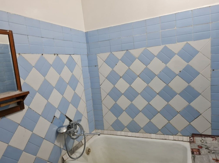 Срочна продается квартира 1/4/4 балкон. 2х6