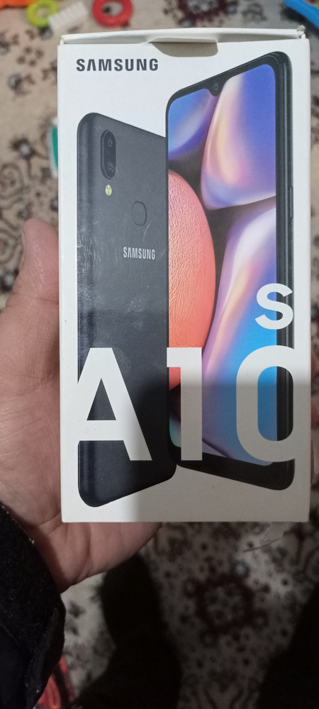 Telefon sotiladi