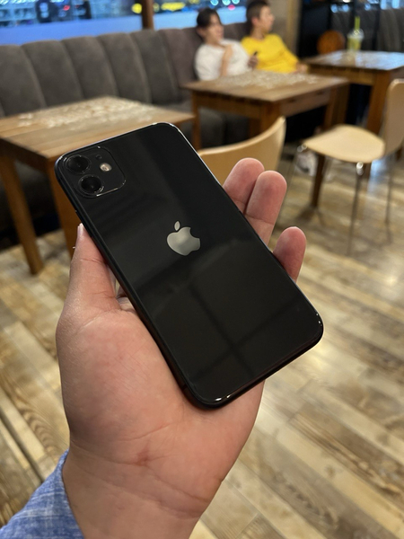 Iphone 11  64 GB
