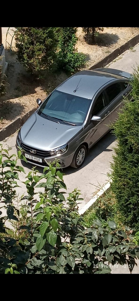 Lada Vesta ideal xolatida 2019-yil, Full oxirgi pazitsiyasi ROBOT.
