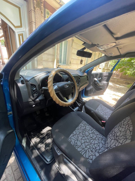 Lada X Ray 2020 Yill Olingan