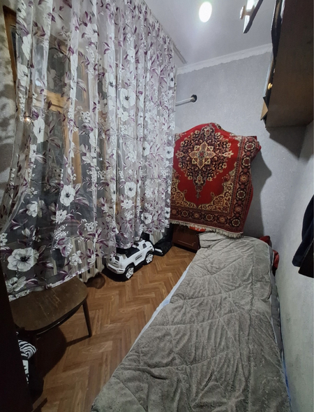 Продается 2/1/4 ком квартира куйлюк массив 4