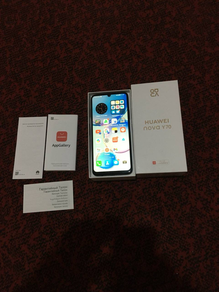 Huawai nova Y70 4/64GB