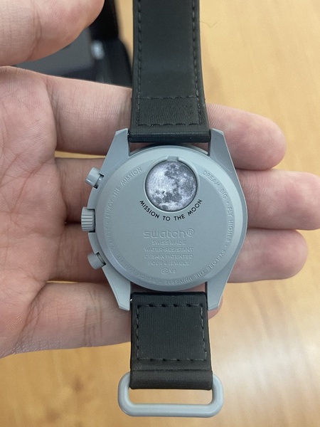 Часы Swatch Moon Series. Швейцарские оригинальные.