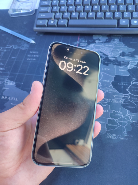 iPhone 15 pro dual sim 870$