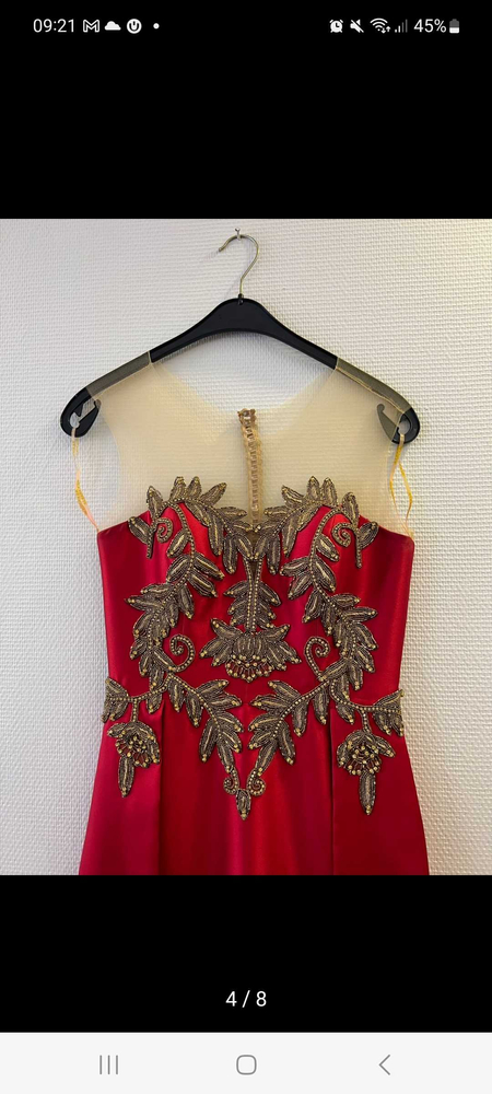 Роскошное платье 38 р.