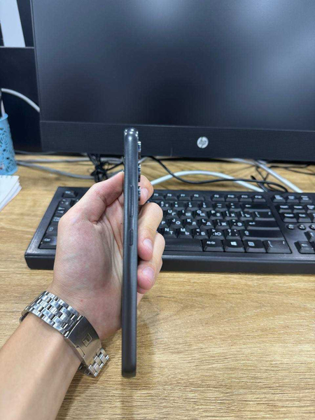 Samsung A54 8/128 Sotiladi holati ideal 9 oy ishlatilgan