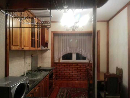 Продам квартиру 5/4/9 метро Айбек 130кв.м с ремонтом