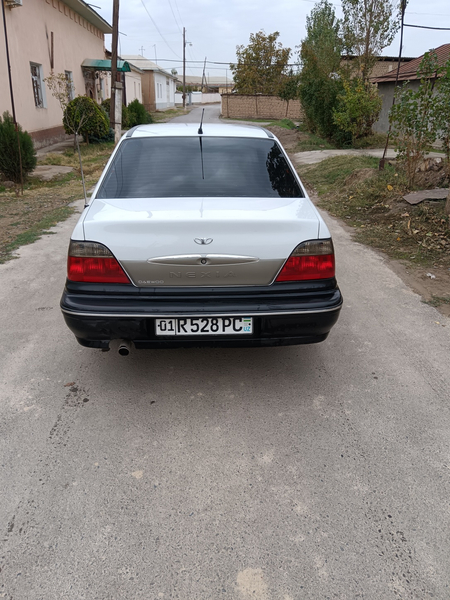 Нексия 1 сотилади бензин 2001