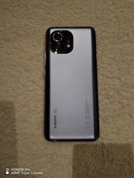 Xiaomi MI 11  8+4/256 GB IDEAL Flagman
