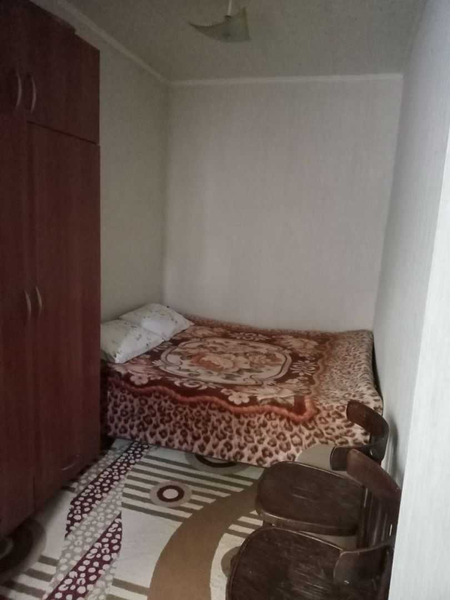 Купить квартиру в Ташкенте 1/1/4 на Юнусабадском р-не. Недорого(J2484)